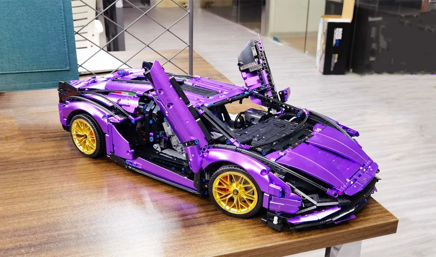 Descubrir 64+ imagen purple lamborghini lego - Abzlocal.mx