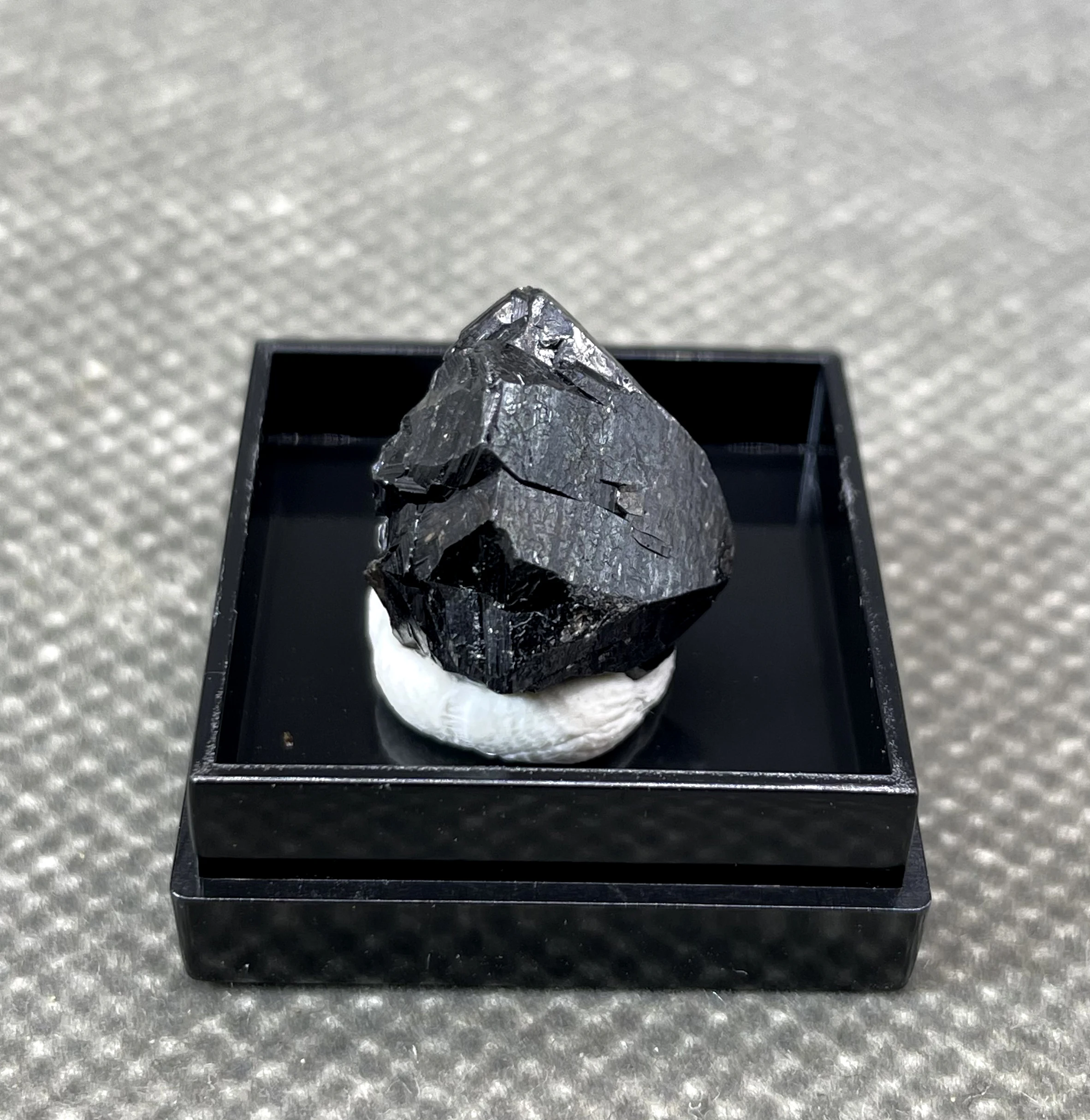 Cassiterite Mineral