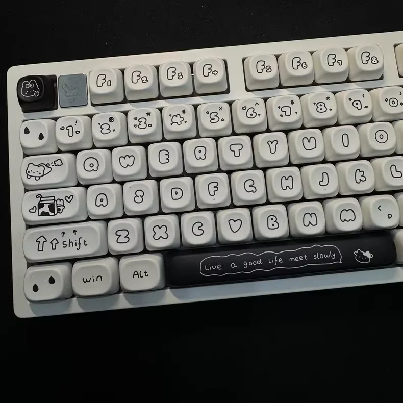 Black-and-White-Cow-Keycap-Set-141-Keys-MOA-Profile-PBT-Dye-Sublimation ...