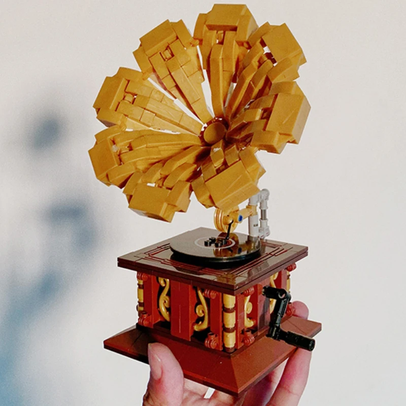 Retro Phonograph 3D Model DIY Blocks Music Player Gramophone Mini ...