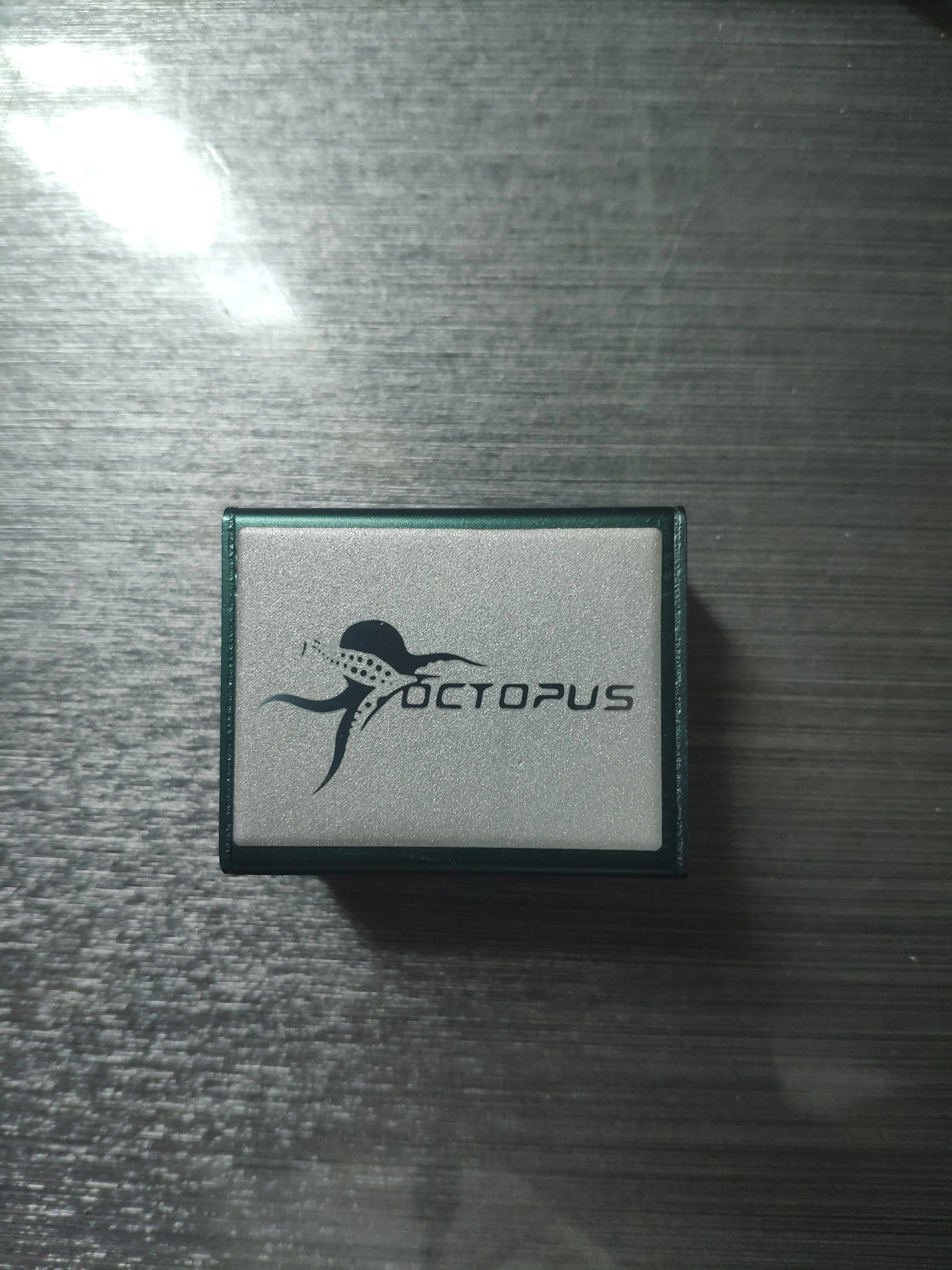 Caja-octopus-octopus-LG-activada-con-19cables-incluye-juego-de-cables ...