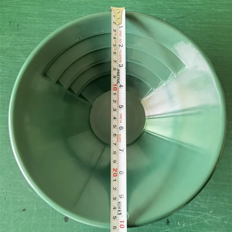 Gold-Pan-Panning-for-Gold-Rush-Sieve-Sifting-Classifier-Screen-Sieve ...