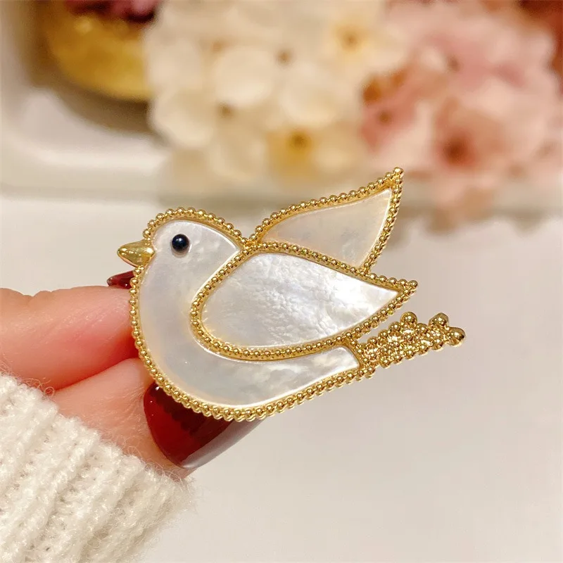 Pigeons-Enamel-Pin-Dove-of-peace-Brooches-And-Pins-Jewelry-Scarf-Clip ...