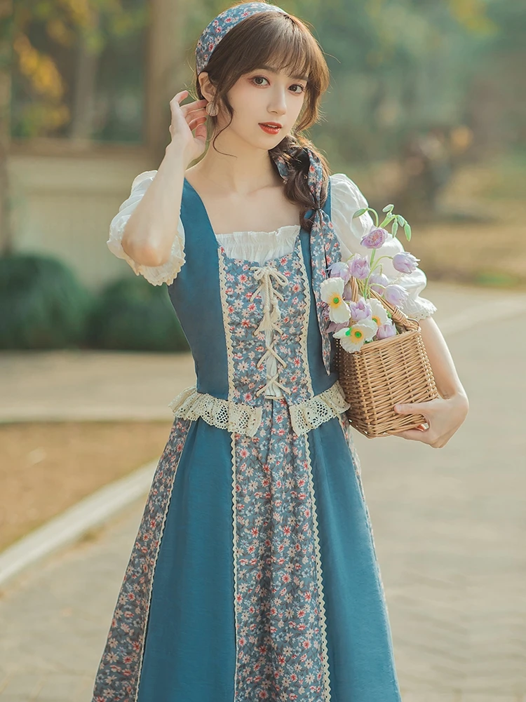 Vintage Girly Style