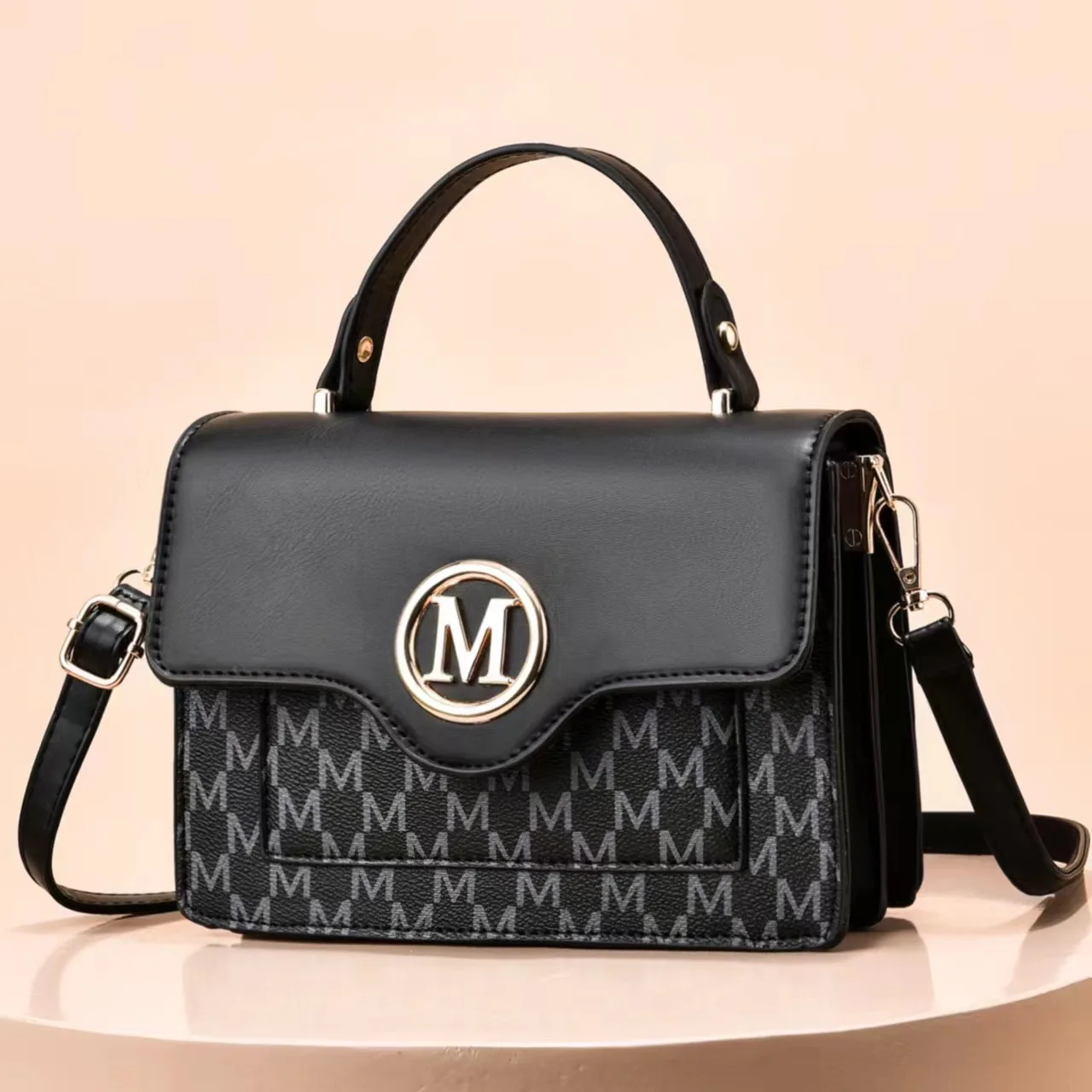 New-2023-Fashion-Brand-Bill-Shoulder-Small-Square-Bag-Handbag-Simple ...