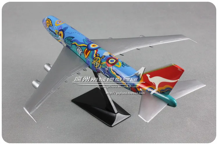 28cm-Australian-Airlines-B747-Ocean-Dream-1-250-Plastic-Assembled ...