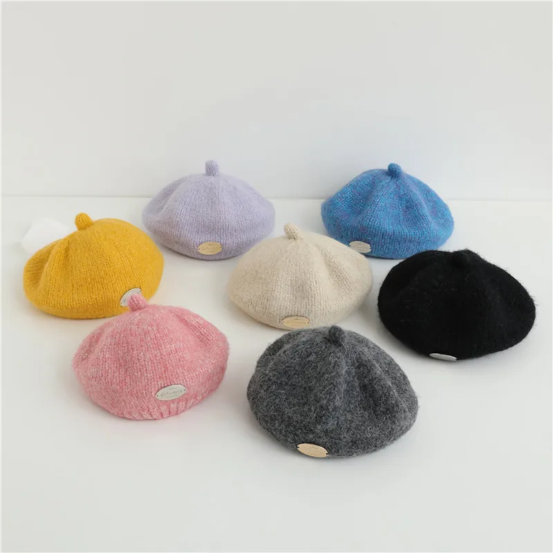 Beret for Girls: The Perfect Winter Hat That Actually Works for Toddlers