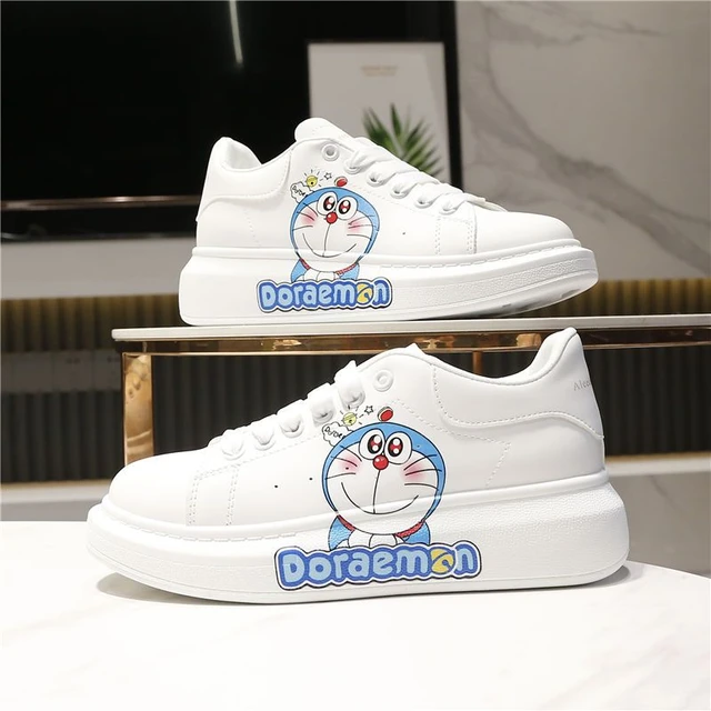Sepatu Doraemon