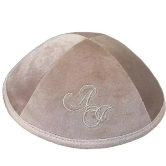 KIPPOT-KIPOT-KIPPAH-YARMULKES-CIPA-JEWISH-CAPS.png