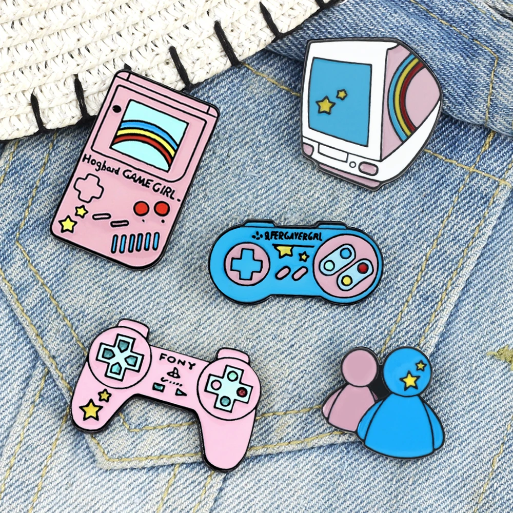 Game-Console-Enamel-Pins-Vintage-Computer-Gamepad-Game-Machine-Lapel ...