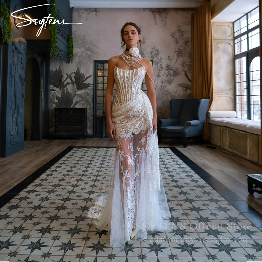 Sexy White Lace Prom Dresses Sexy Illusion Strapless Boned Custom ...