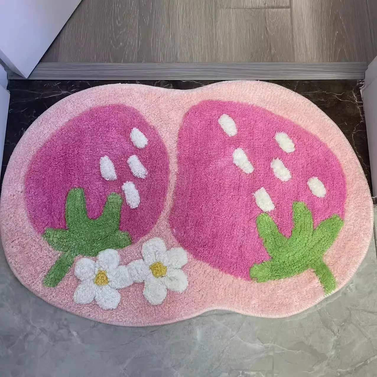 Cute-Strawberry-Flocking-Bath-Mat-Pink-Sweet-Girls-Home-Decor-Carpet ...