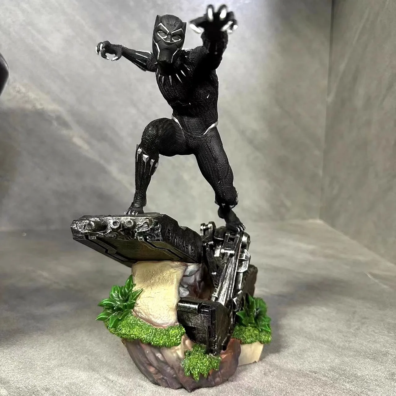 The-Avengers-Panther-Personalized-Figures-Collectible-Creative-Models ...