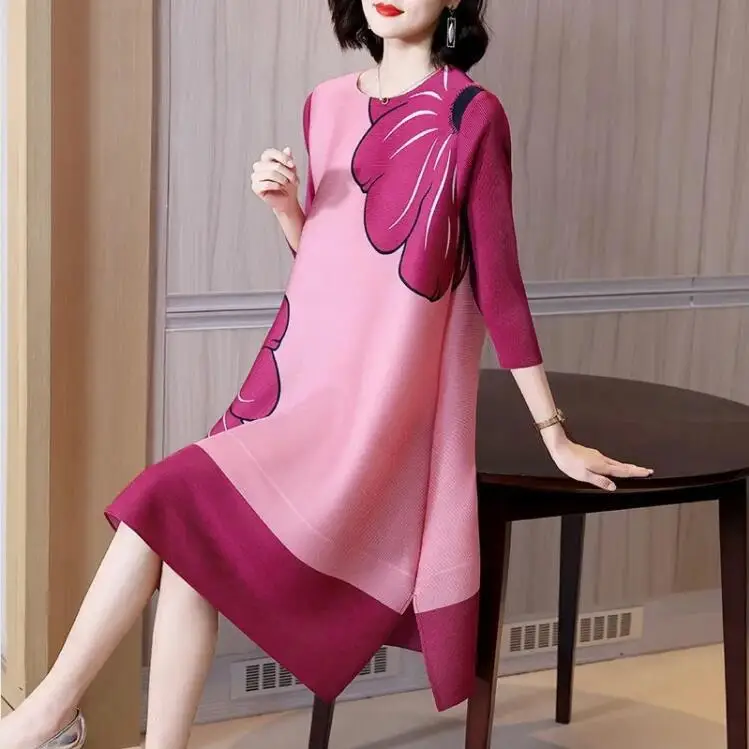 2023 Dress Fashion Pleated New Foreigner Printed Large Women's Wear ...