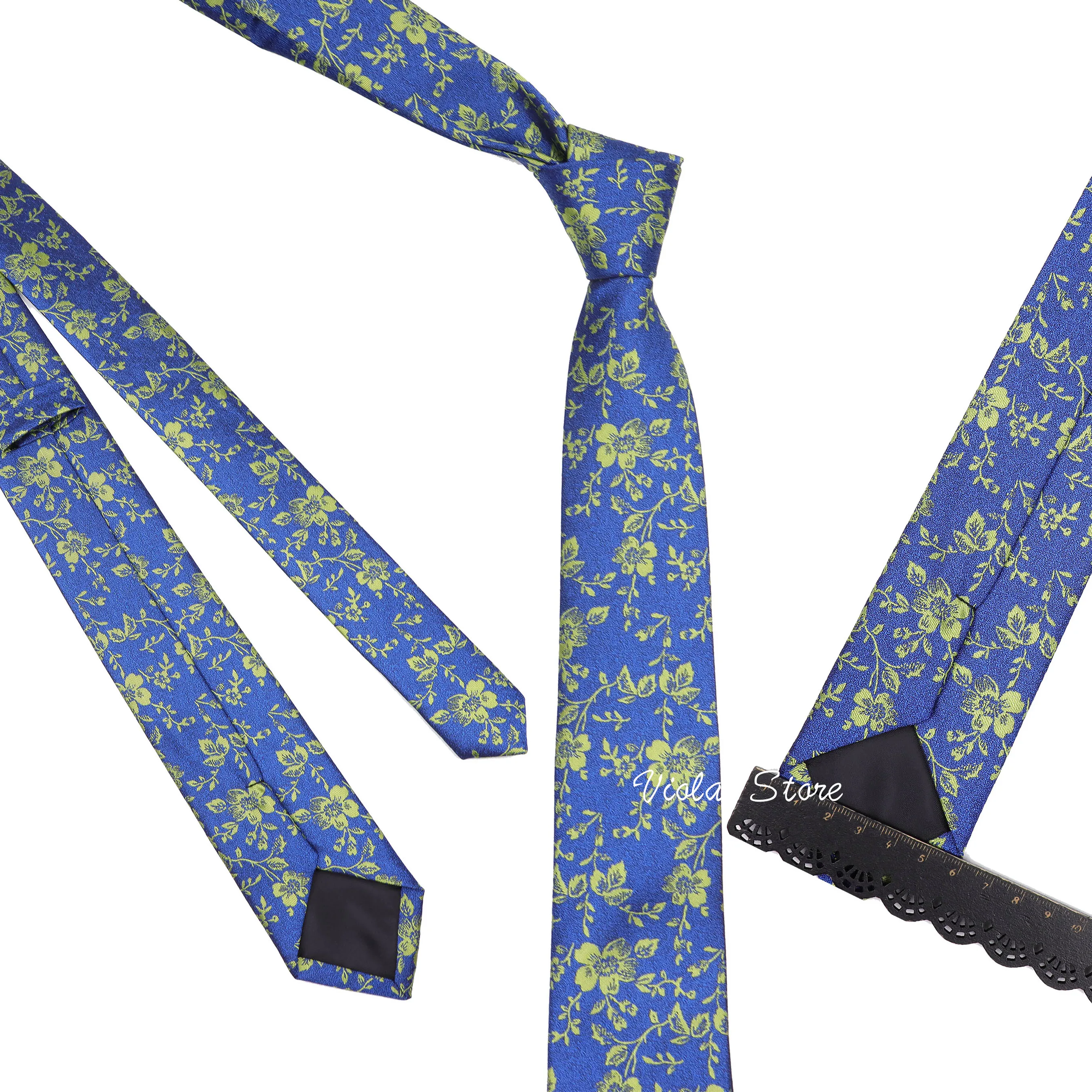 Shuit On Blue Wedding Cravat