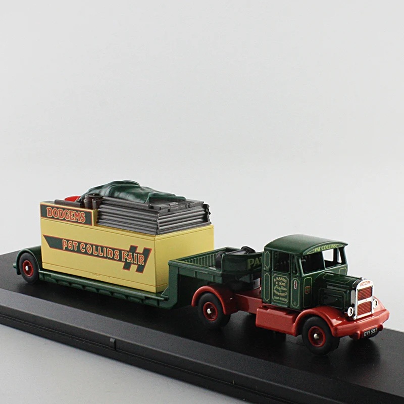 ATLAS-1-87-Scale-Scamel-Vintage-Heavy-Duty-Vintage-Truck-Red-And-Green ...