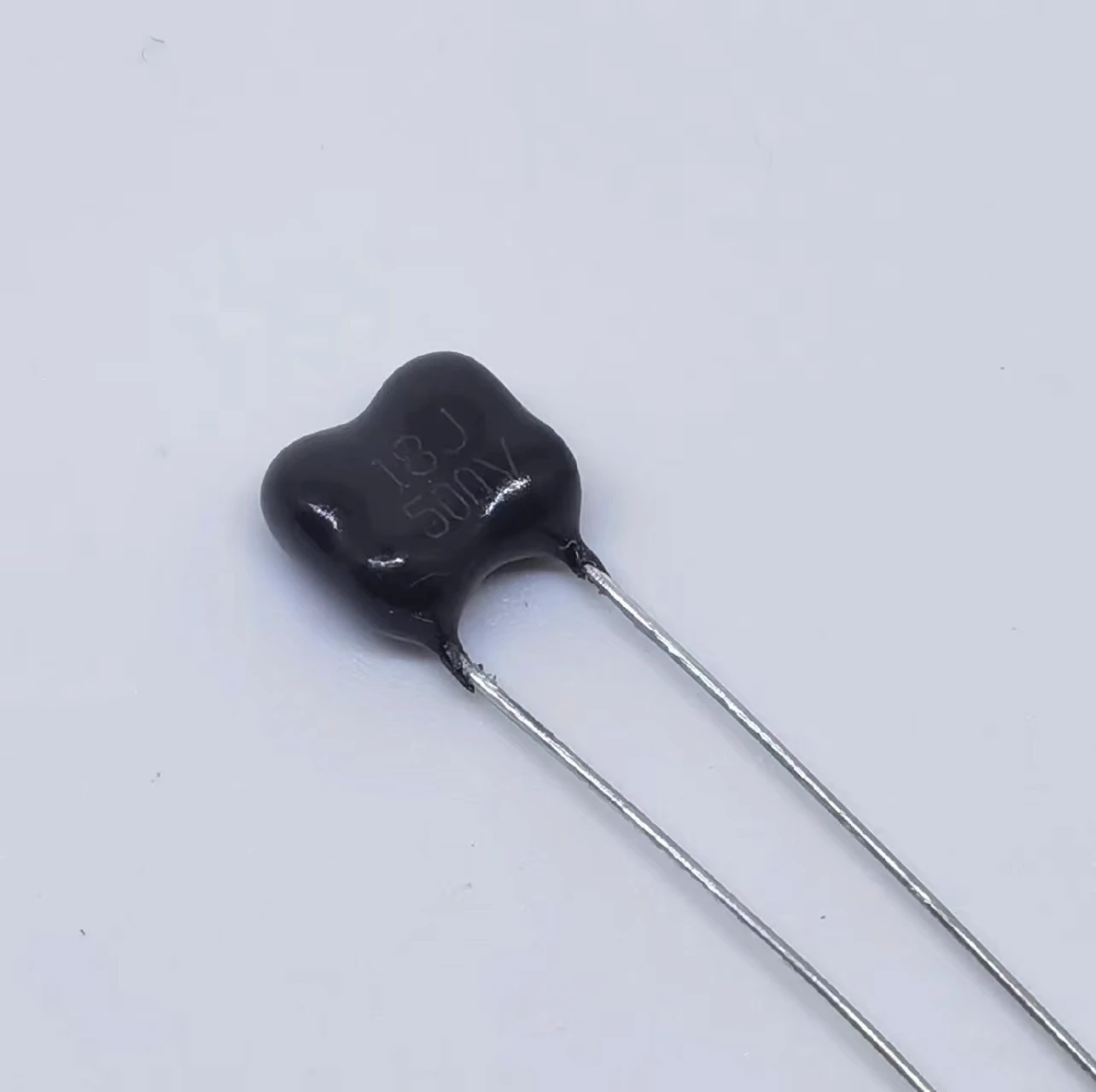 2pcs-precision-mica-capacitor-CMDM-500V1PF-2P-3P-4P-5P-6P-10P-13P-15P-16P-18P.jpg