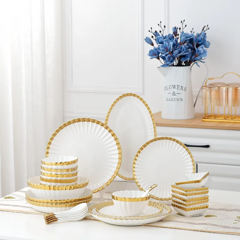 Hot-Sale-Modern-Tableware-China-Wholesale-Dinner-Set-Porcelain-Royal ...