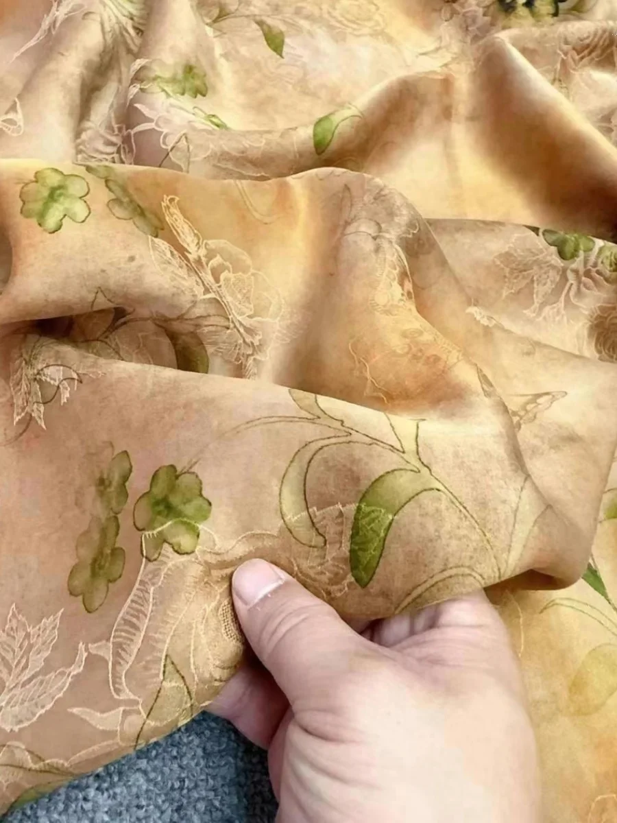 Real-Silk-Fabric-Xiangyun-Yarn-Cheongsam-Soft-and-Comfortable-Dress ...