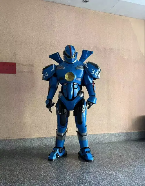 Pacific Rim Jaeger Cosplay
