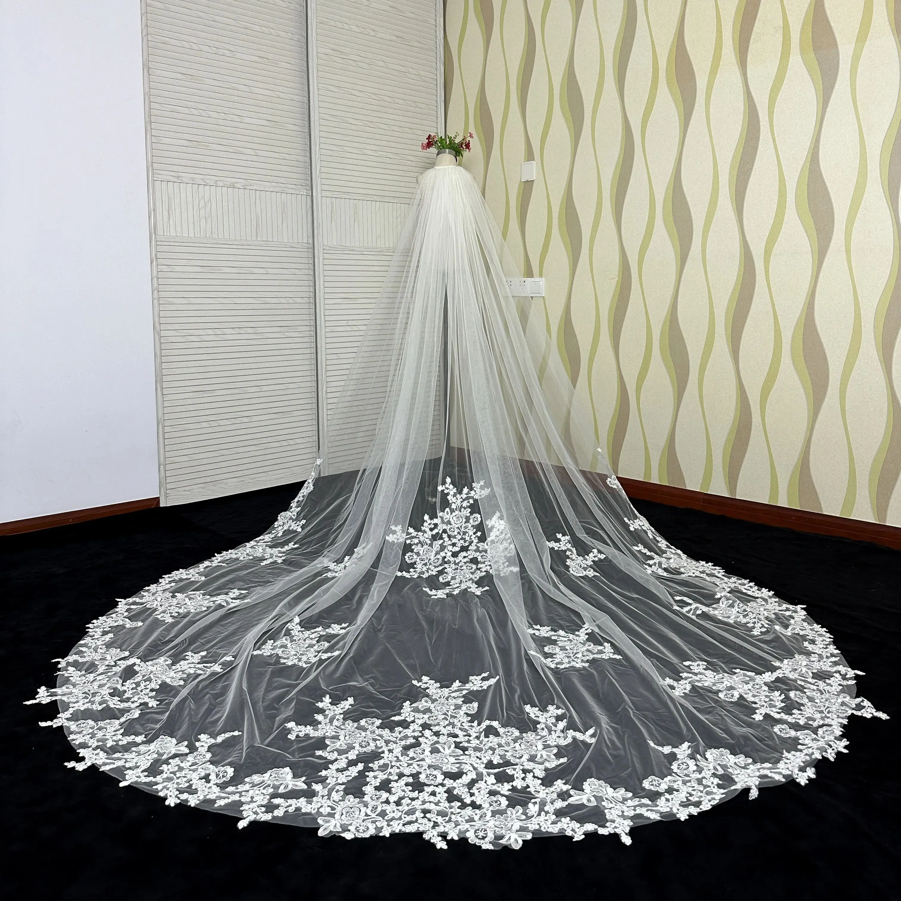 High-Quality-3-Meters-One-Layer-Wedding-Veil-with-Comb-White-Ivory ...