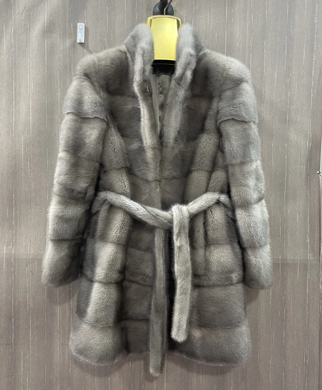 Women's natural mink fur jacket with detachable bottom sleeves, three ...