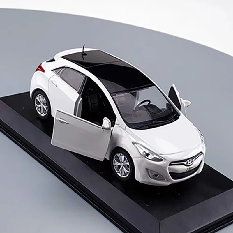 Diecast-1-32-Scale-HYUNDAI-I30-Alloy-car-simulation-model-Collection-of ...
