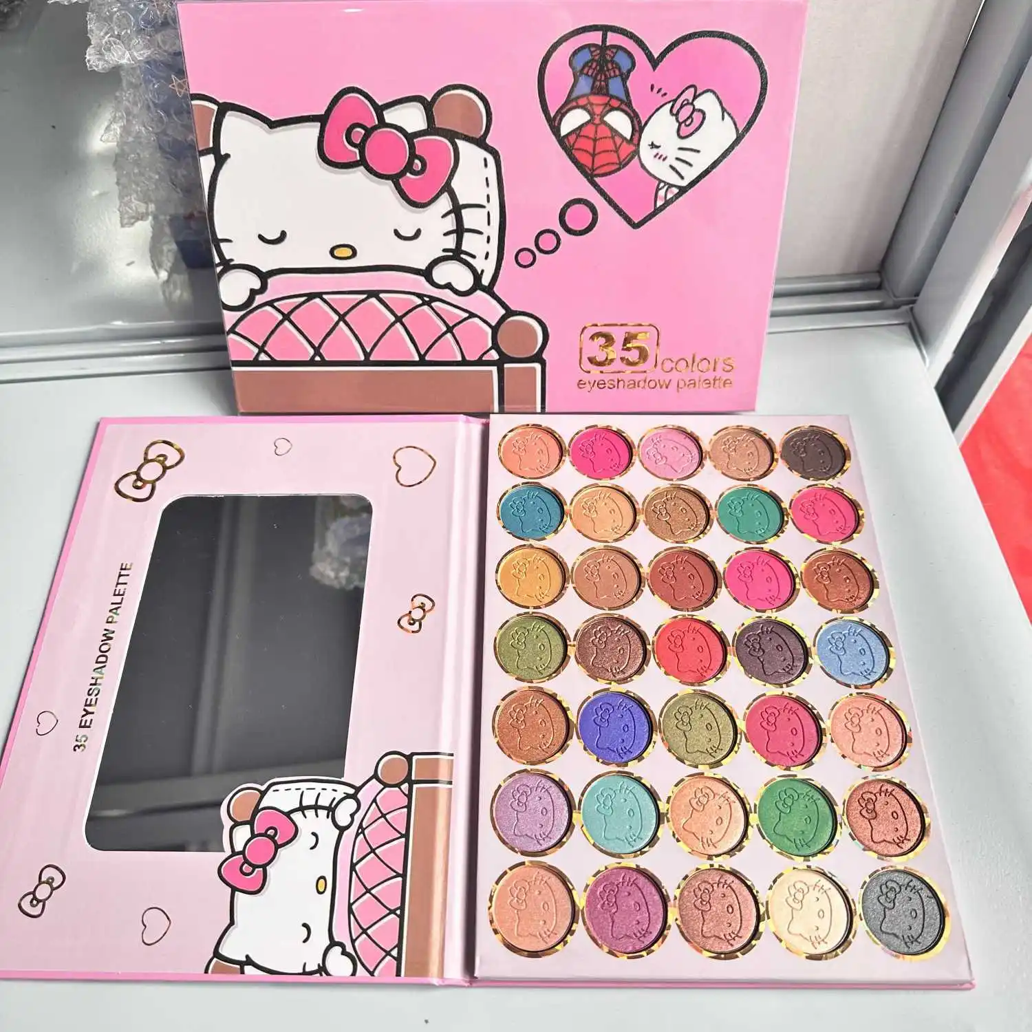Hello Kitty Makeup Palette