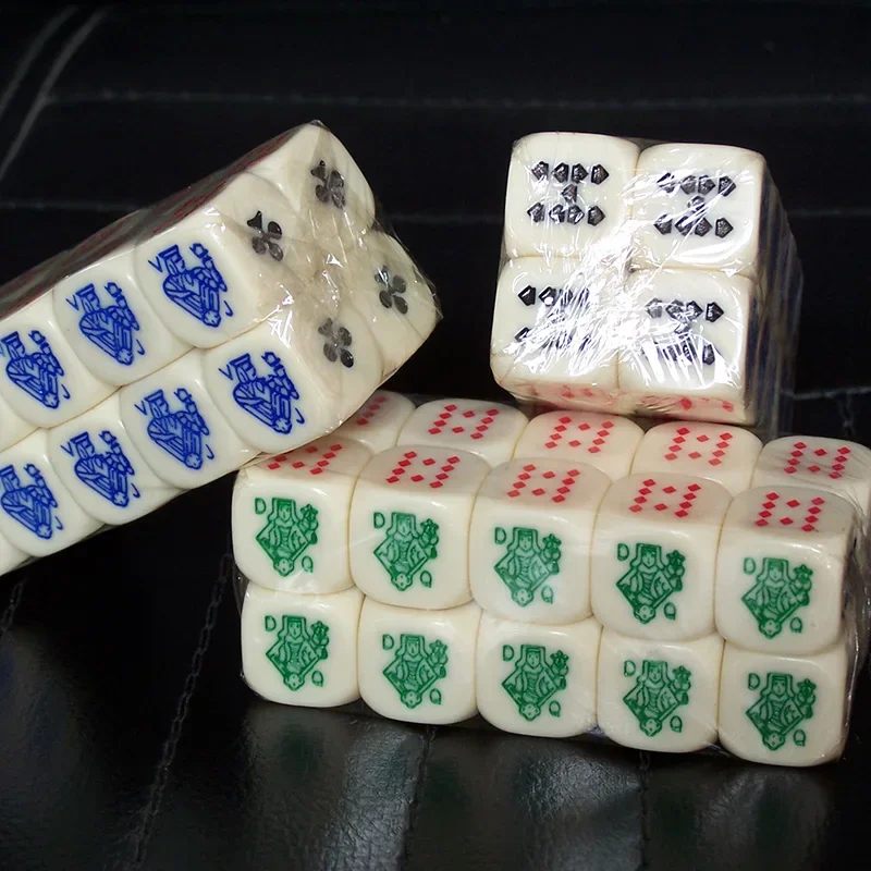 10-Pcs-Poker-Dice-Puzzle-Game-6-Sided-Dice-Game-Accessory-16mm.jpg