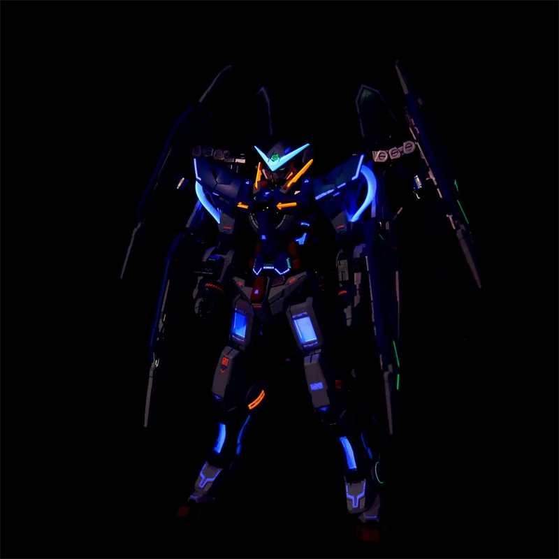 Astray Blue Frame Wallpaper
