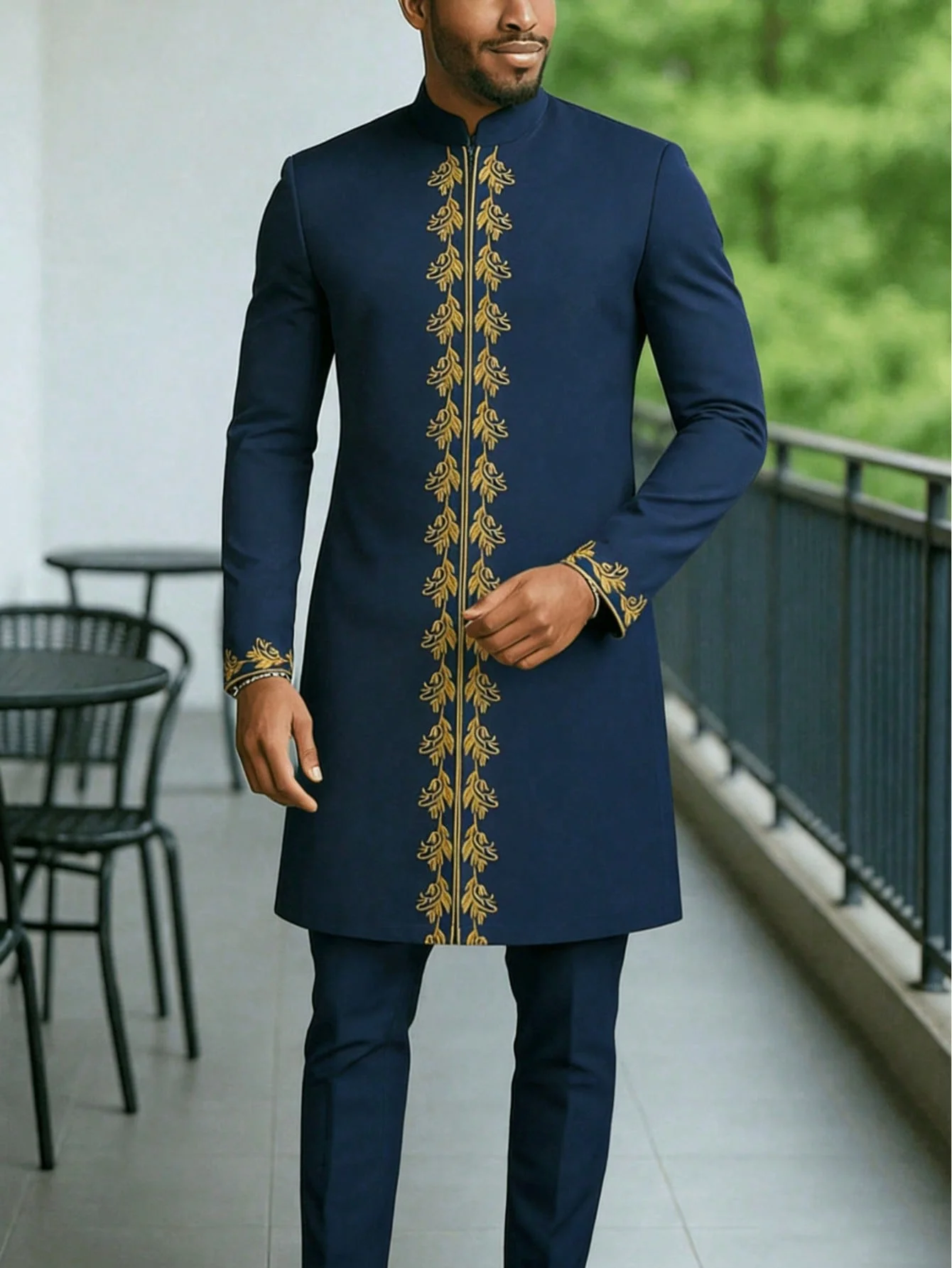 Men's Traditional African Middle Eastern Embroidered Suit Elegant round ...