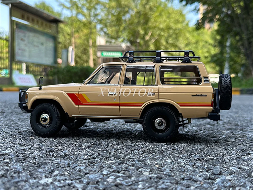 Kyosho 1/18 For Toyota Land Cruiser LC60 fifth generation Diecast model ...