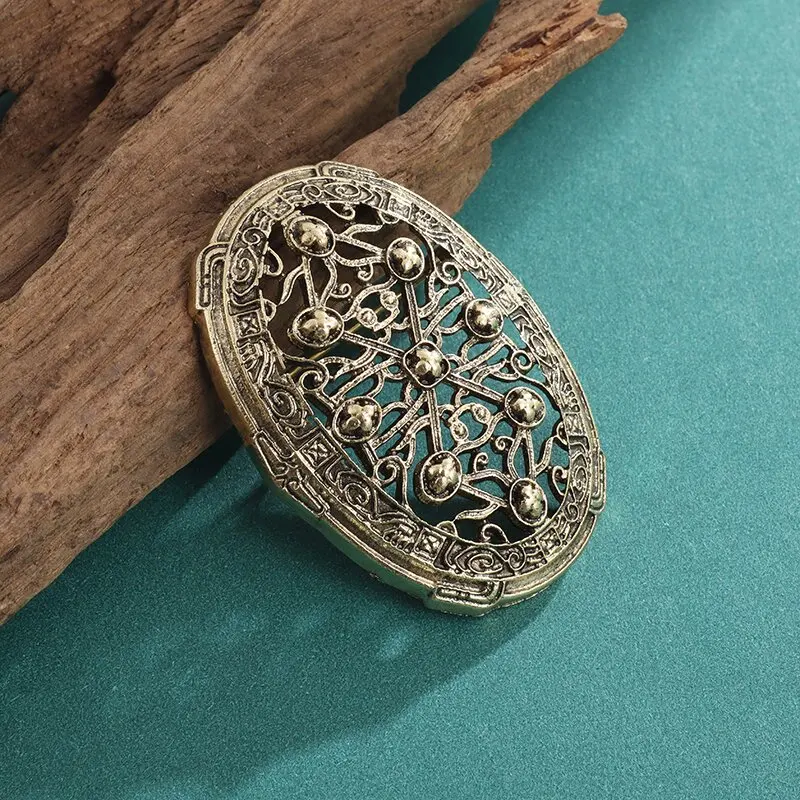 European-and-American-Hot-Style-Amulet-Brooch-Men-s-and-Women-s-Fashion ...