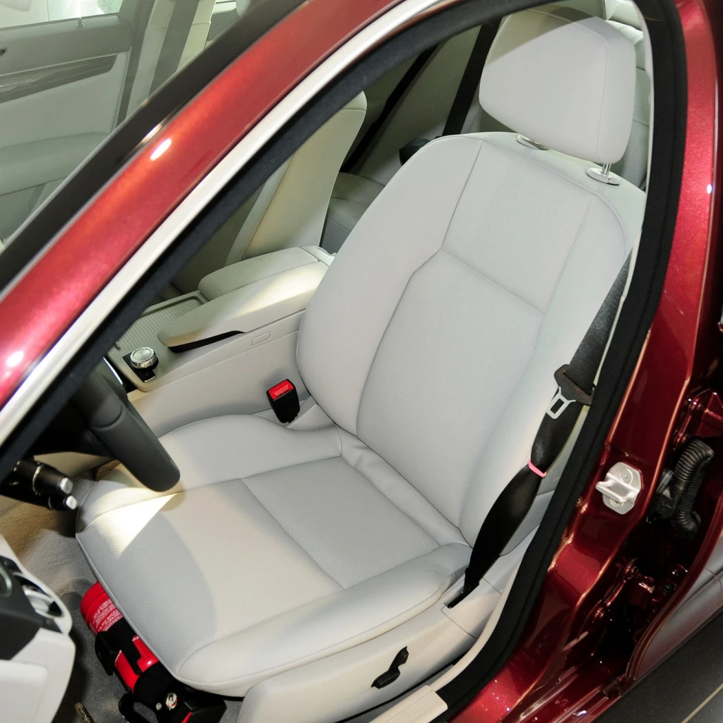 Customized Red 2010 C300