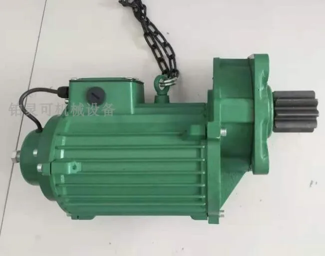GEARED-MOTOR-Crane-motor-motor-SHANGHAI-PENGZHONG-MOTOR-CO-LTD.jpg
