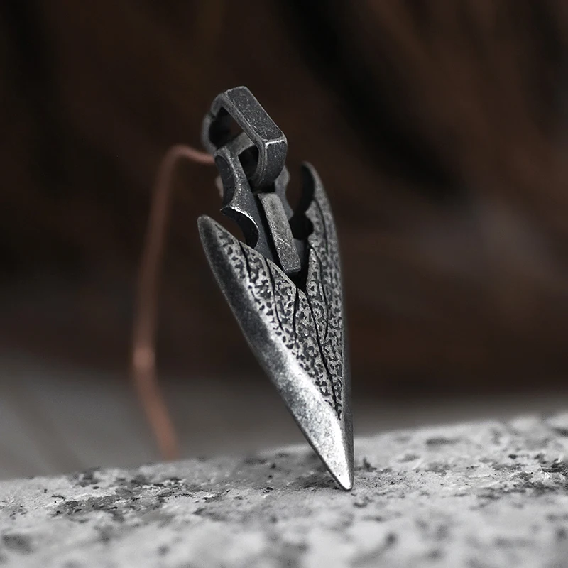 Men's Fashion Jewelry Retro Color Arrow Head Pendant Long Chain ...