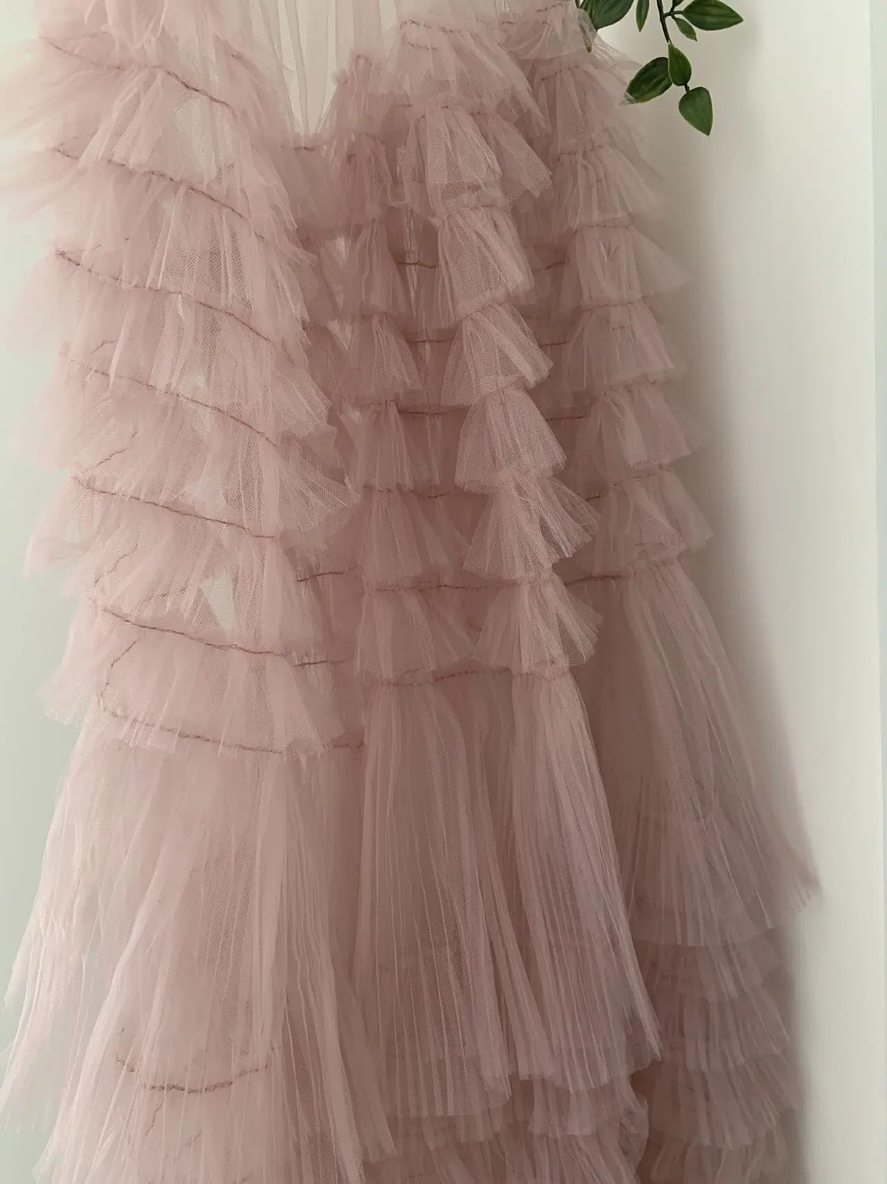 1-Yard-Mauve-Pink-Crushed-Tulle-Ruffle-Fabric-3D-Frilled-Off-White-Mesh ...