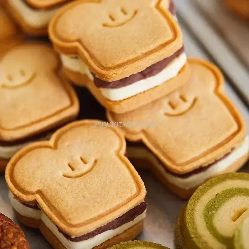 Dos-desenhos-animados-Smiley-Face-Toast-Biscuit-Molde-Urso-Gato-Peixe ...