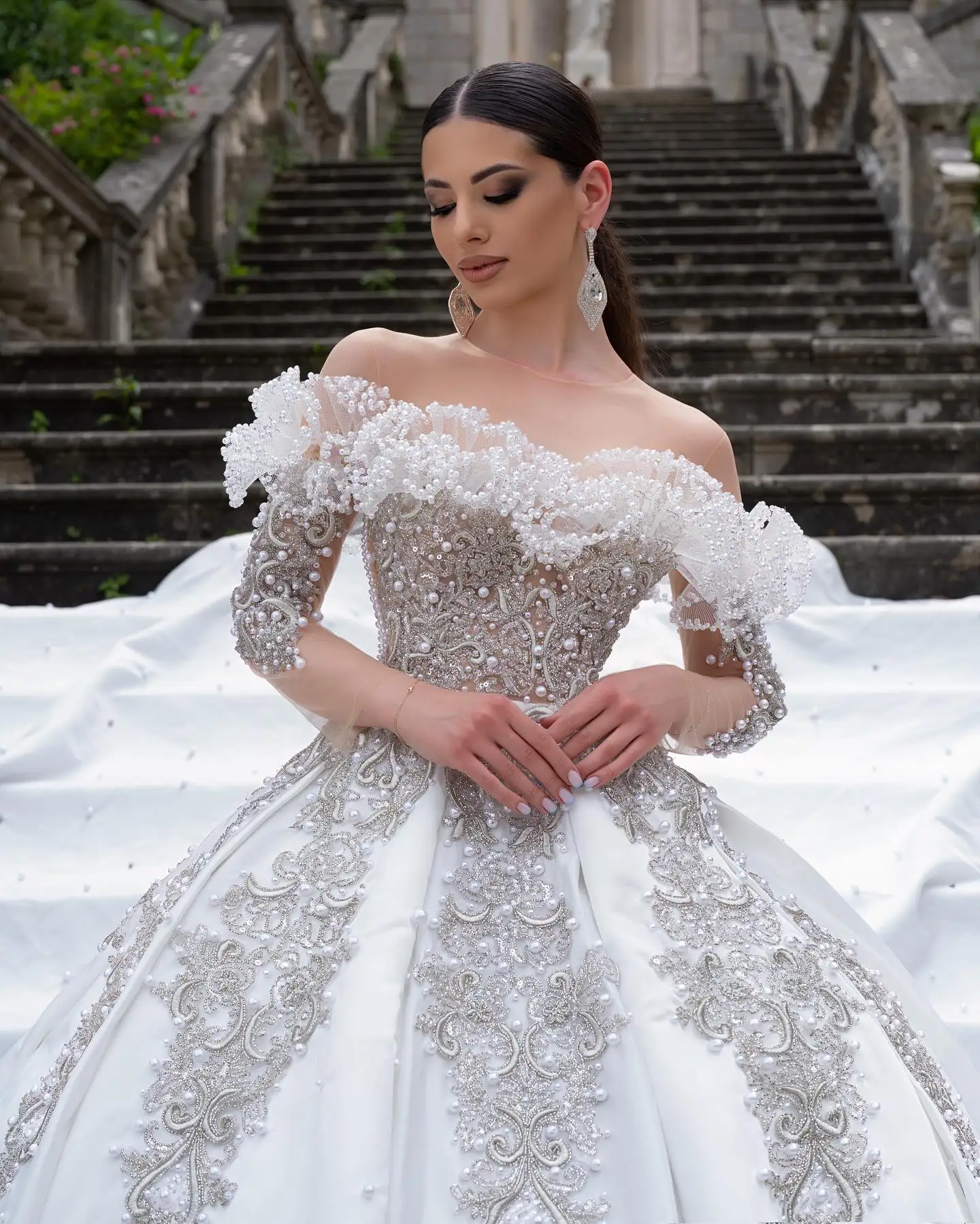 Ballroom Wedding Dresses With Bling