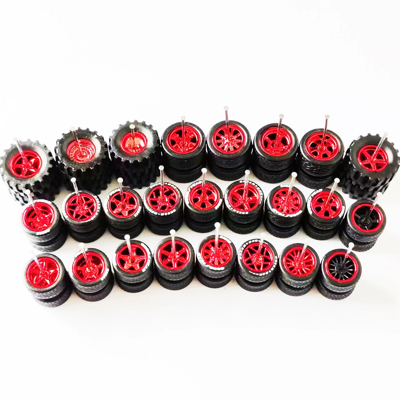 10-Sets-1-64-Wheels-Pack-Gray-Red-Mix-Tires-for-1-64-Diecast-Car-Model.jpg