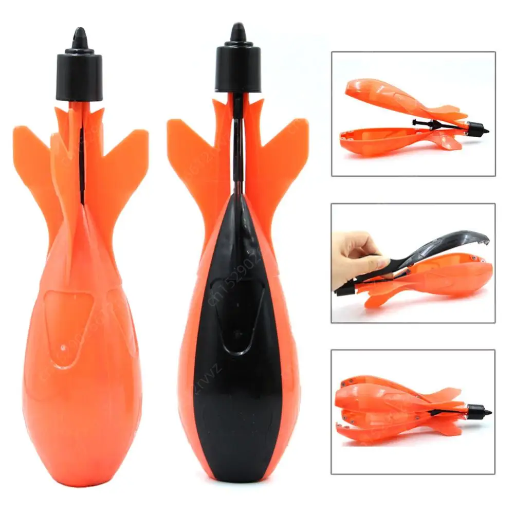 Carp-Fishing-Rocket-Feeder-Portable-Small-Spod-Bomb-Float-Bait-Holder ...