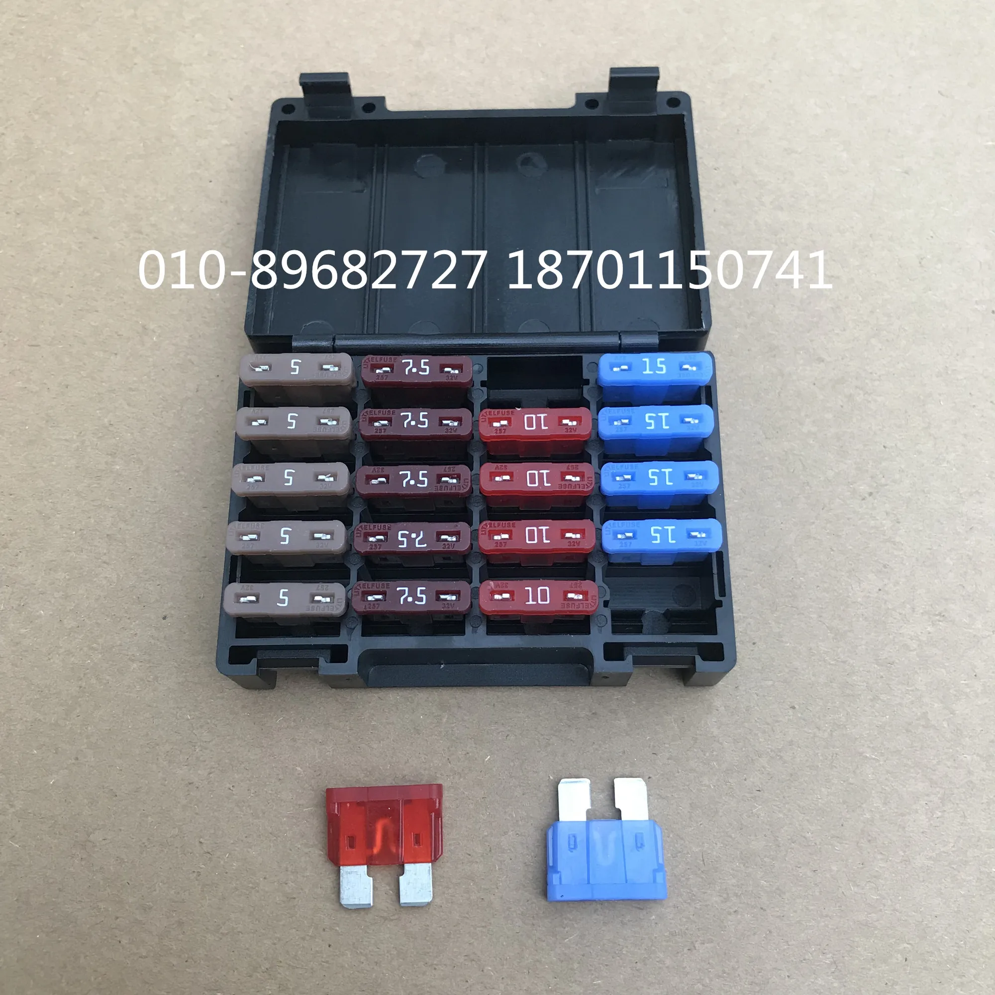 1 piece for Daimler Aumann ETX fuse box GTL fuse plug EST relay fuse