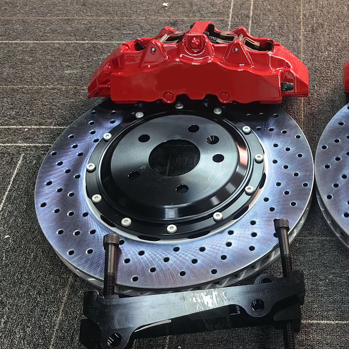 Top Quality Gt 8 Piston Brake Caliper Brake Disk Oem 380mm Rear 4 Pot ...