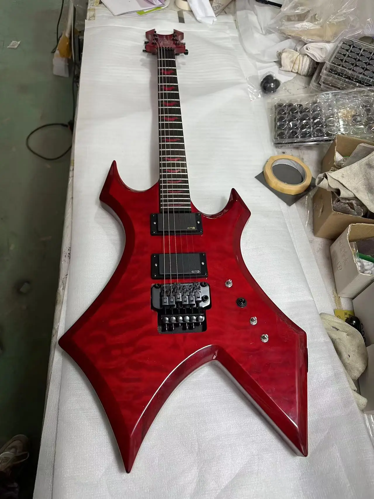 B-C-Rich-Warlock-Electric-Guitar-Heavy-Metal-Rock-Alien-Hot-Sale.jpg