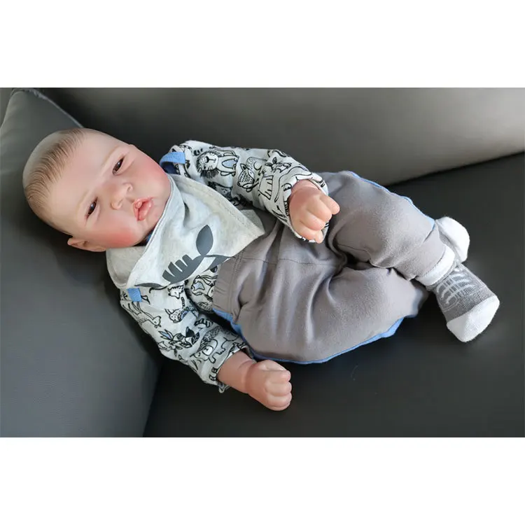 3D-Silicone-Reborn-Dolls-Realistic-Skin-Painting-and-Soft-Textures-55cm ...