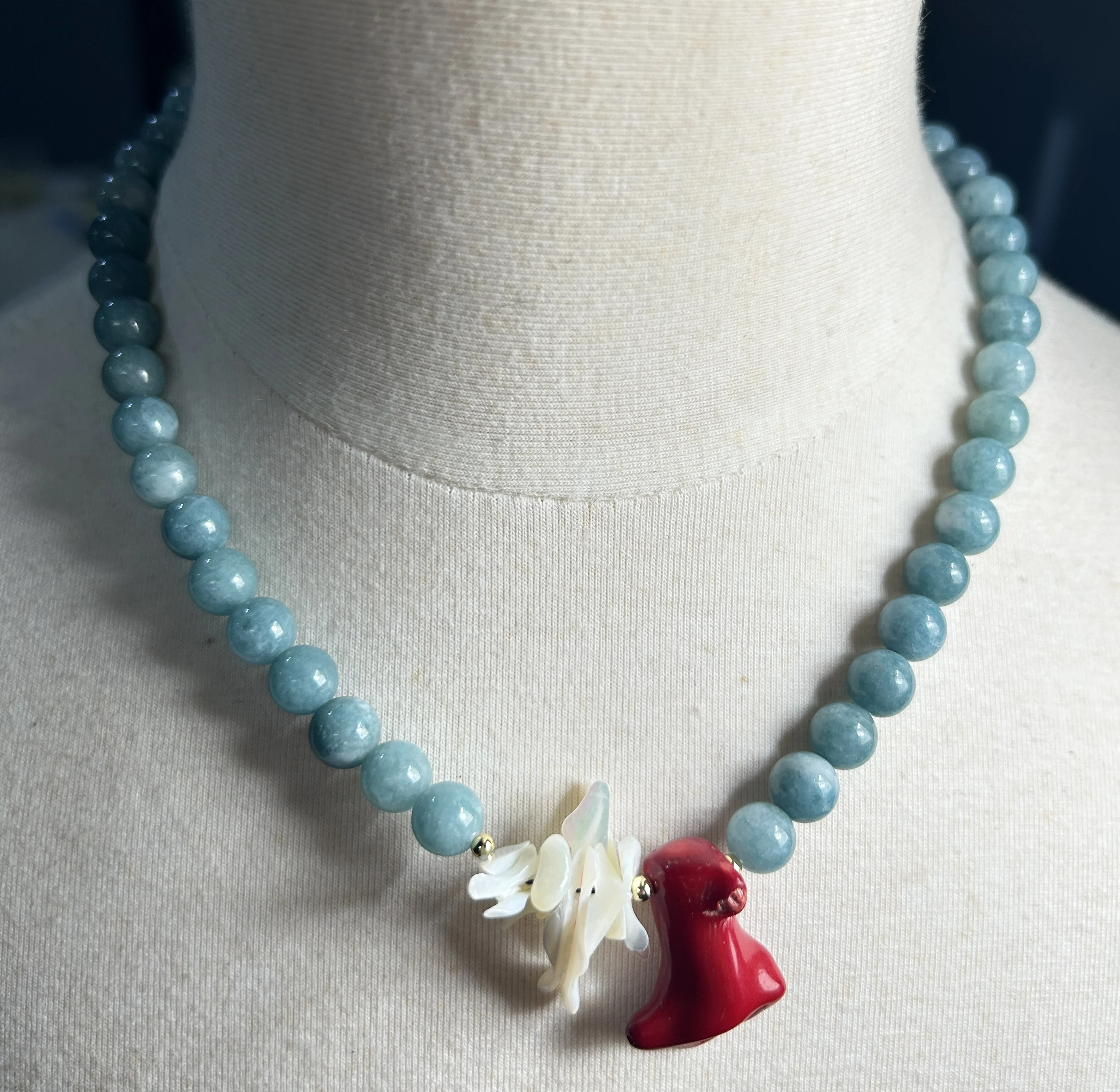 Natural-stone-coral-red-shell-necklace-female-European-and-American ...