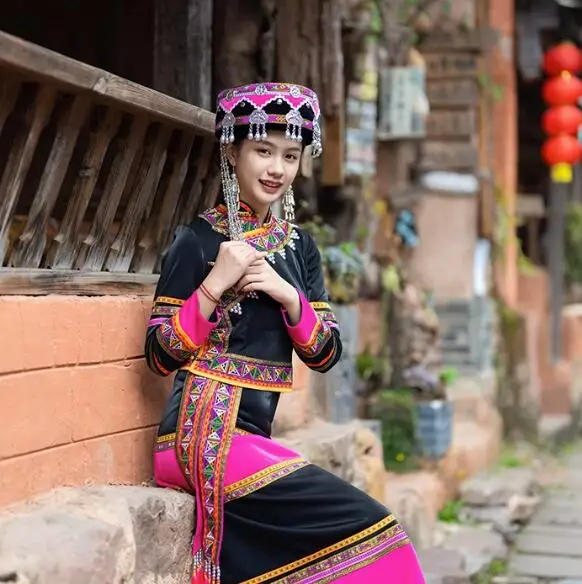 Chinese-Minority-Female-Lahu-People-Embroidery-Black-Pan-Button-Slim ...