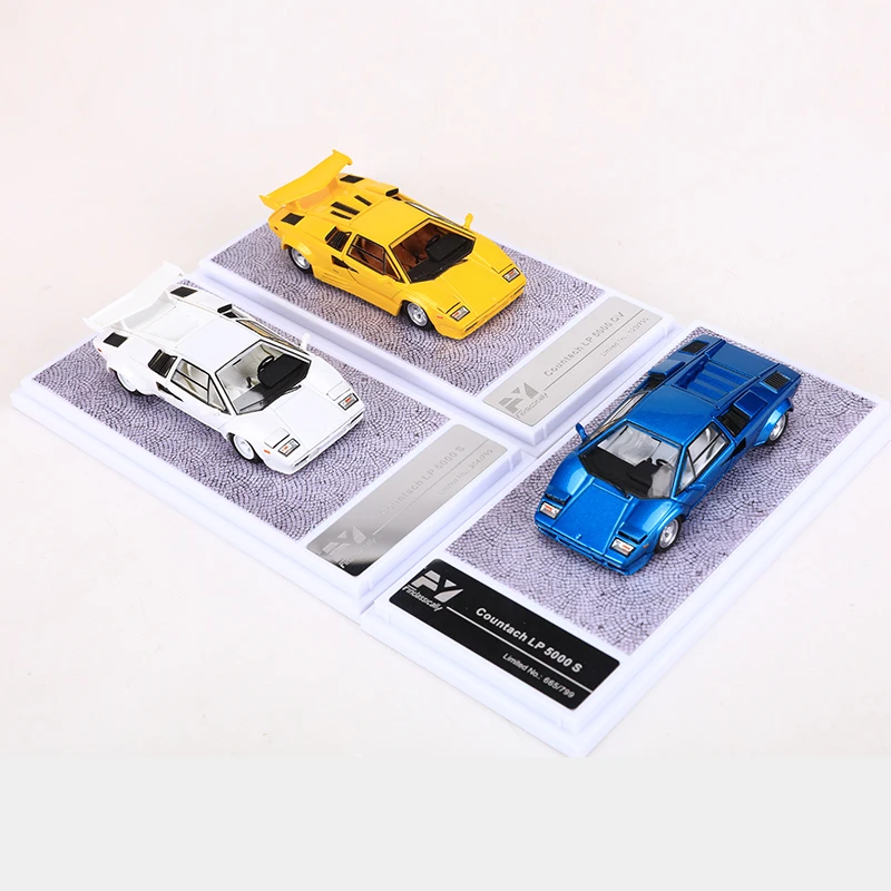 Liga-o-carro-modelo-Finclassically-Countach-LP5000S-1-64.jpg