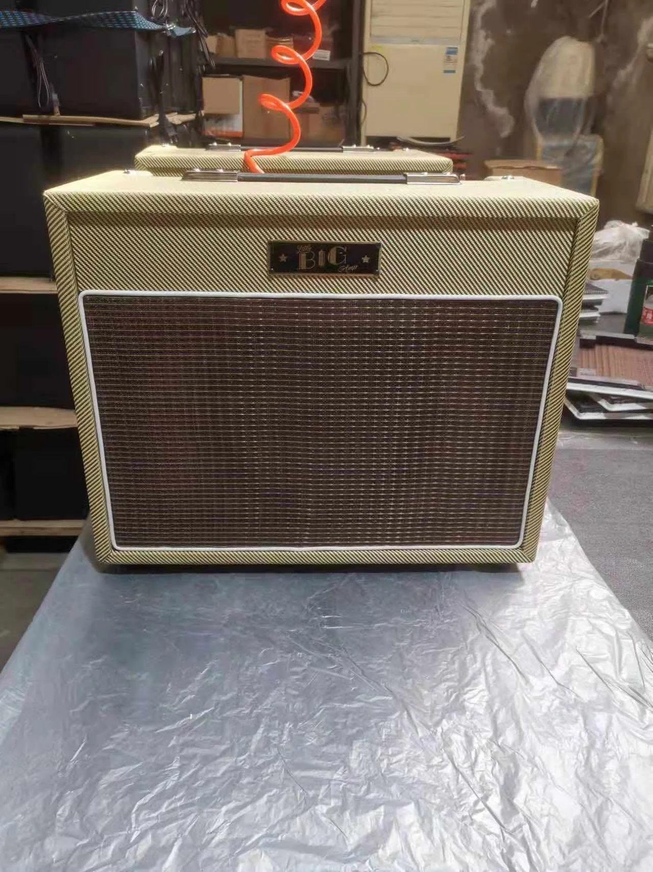 Custom-Ventiel-Amp-Gitaar-30W-Buizenversterker-Combo-Blues-Junior-In ...