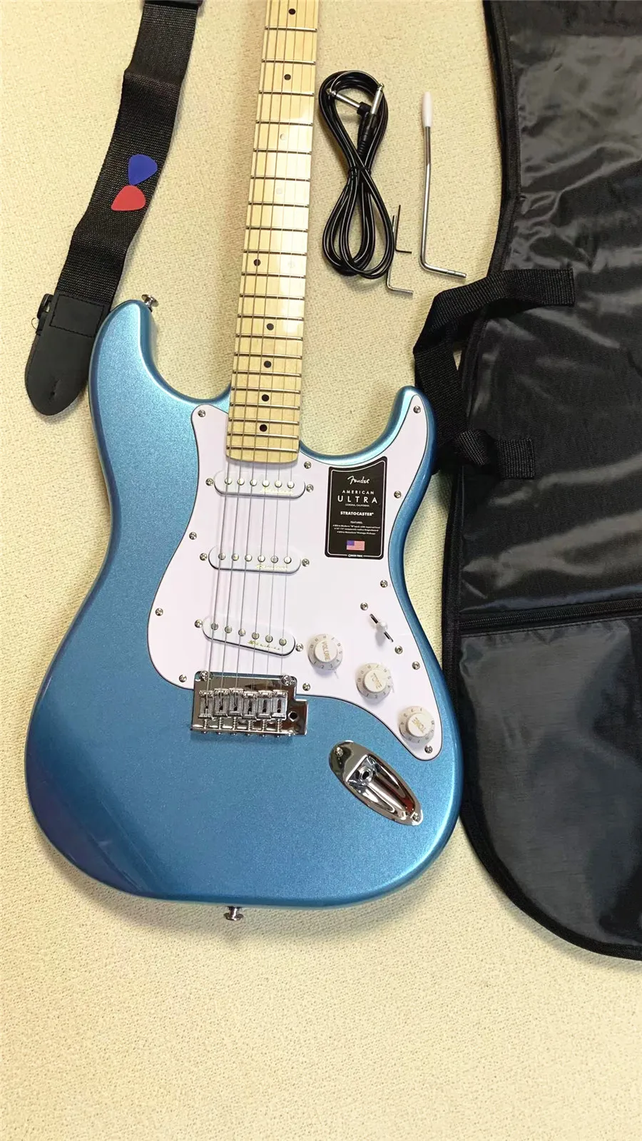 Heritage-classic-metal-blue-6-string-small-double-shake-electric-guitar ...